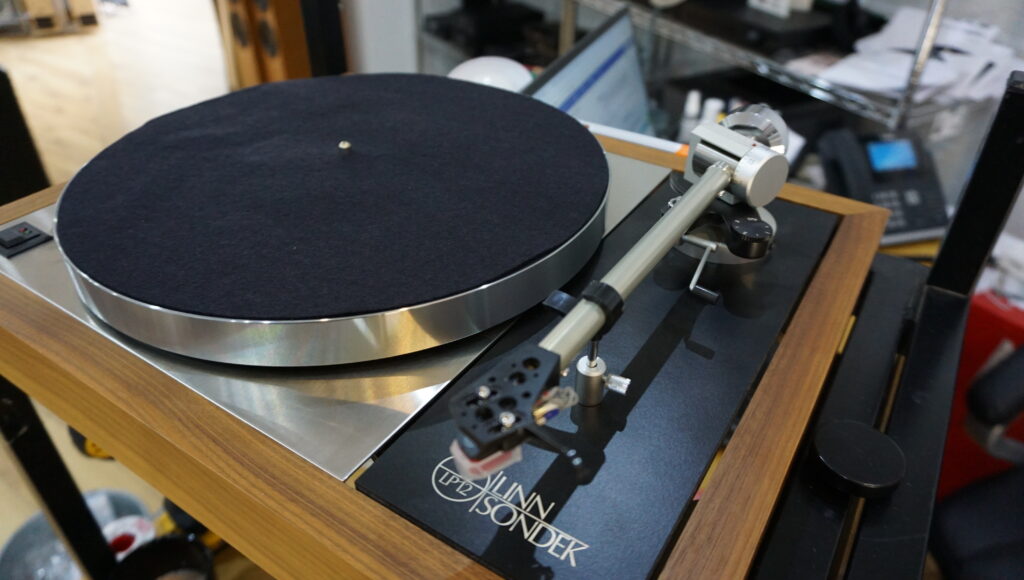 Linn LP12 with Ittok (please read full spec) - Moorgate Acoustics